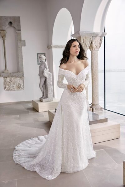 11 Sexy Wedding Dresses Designs That Every Bride Must See