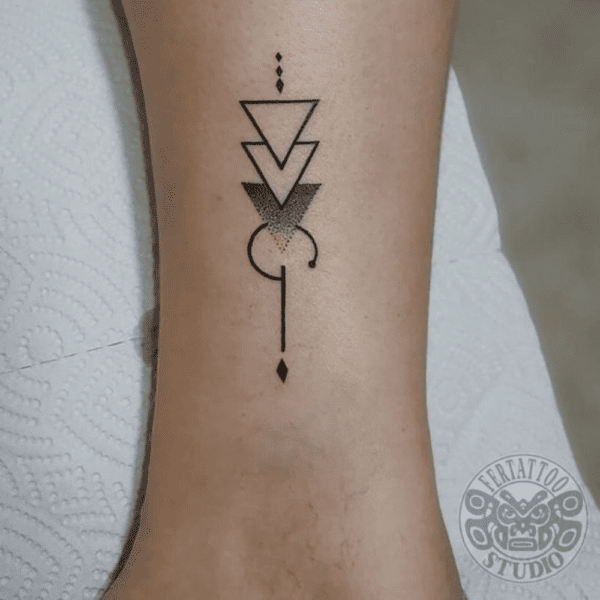 40 Beautiful Ankle Tattoo Designs - Women Fashion Nova